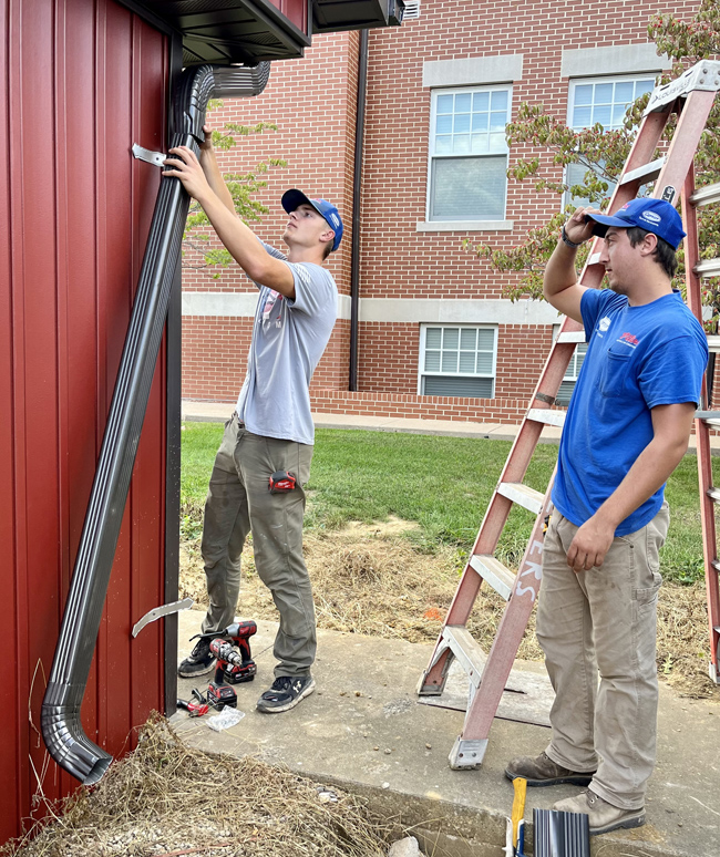 Pittsfield’s Hooterville Cafe nearing completion – River County News