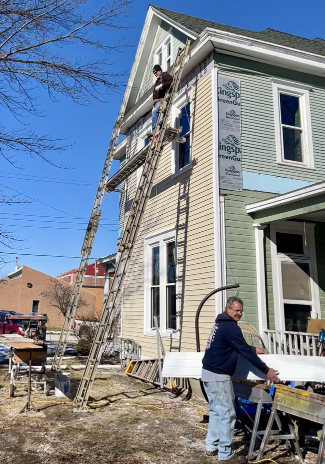 Blue skies & warm temps! – River County News