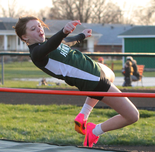 The cold can’t stop this track meet – River County News