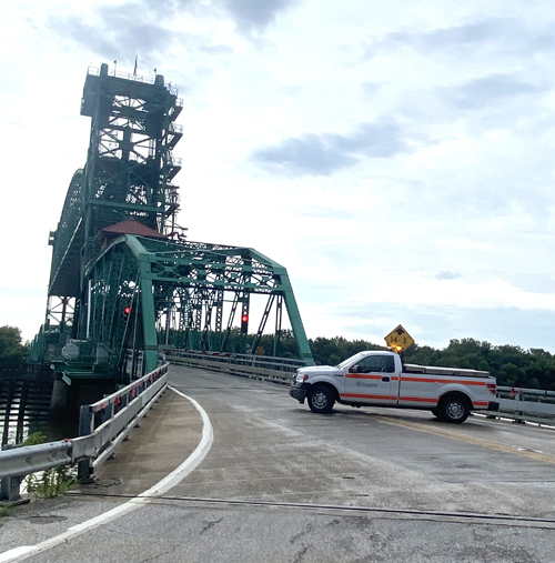 Joe Page Bridge temporarily closes after fallen tree – River County News
