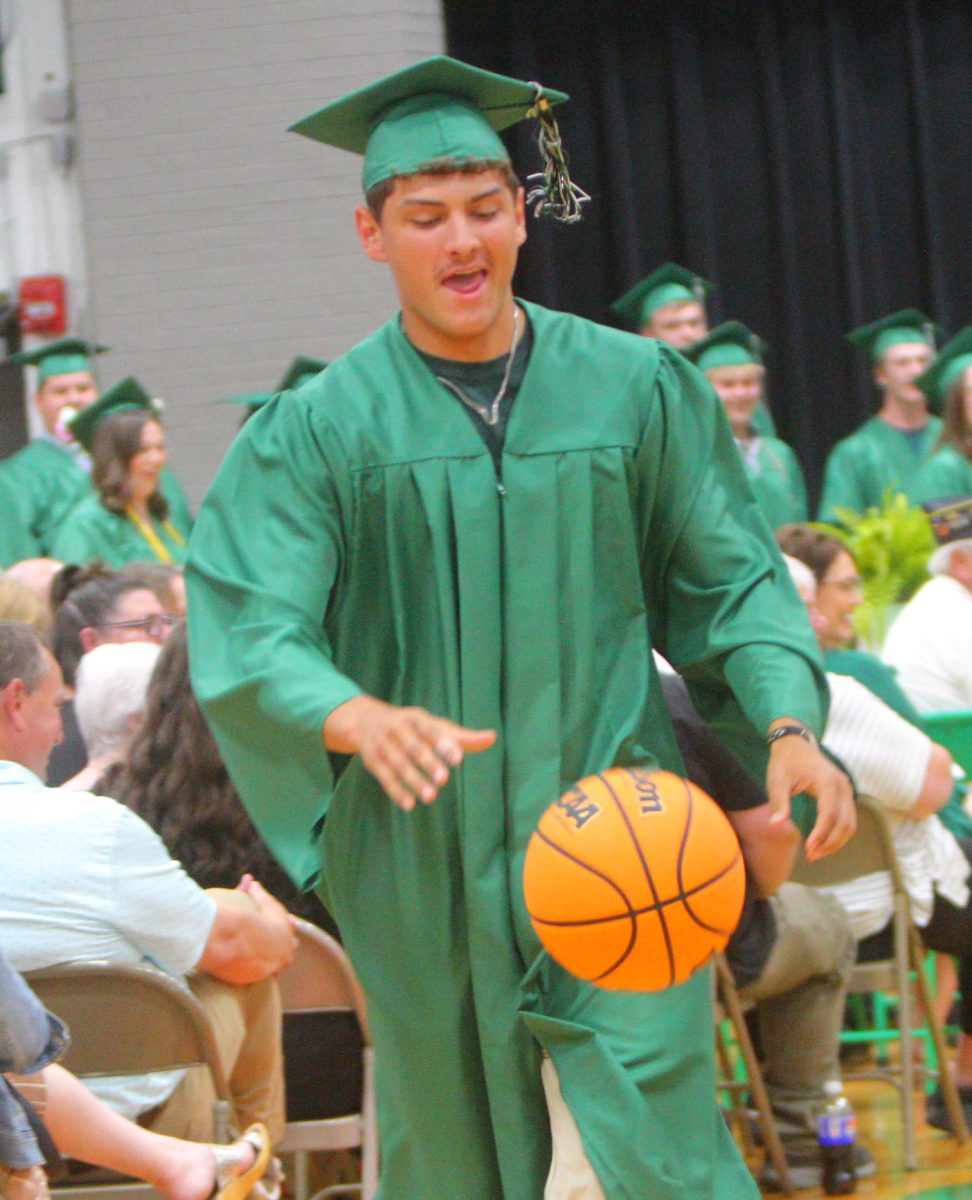 CHS celebrates seniors at graduation – River County News